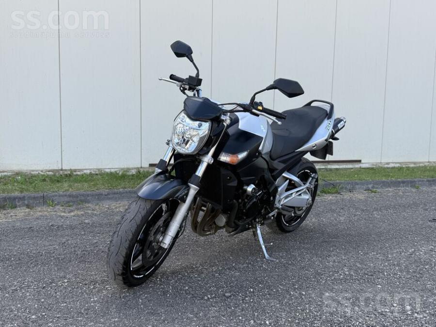 Сузуки GSR 600 2007 в Лиепая, объемом двигателя 0.60 л и пробегом 0 тыс. км за 3550 €, фото 5 на AUTOMOTO.COM.LV