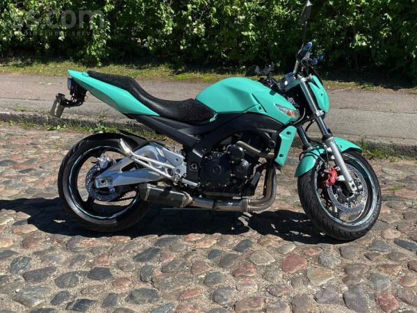 Suzuki GSR 600 2007 in Riga, with an engine capacity of 0.60 L and mileage of 0 thousand km for 2650 €, photo 2 on AUTOMOTO.COM.LV