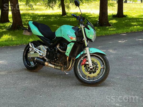 Suzuki GSR 600 2007 in Riga, with an engine capacity of 0.60 L and mileage of 0 thousand km for 2650 €, photo 4 on AUTOMOTO.COM.LV