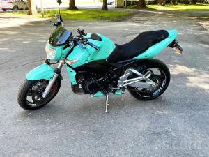 Suzuki GSR 600 2007 in Riga, with an engine capacity of 0.60 L and mileage of 0 thousand km for 2650 €, photo 6 on AUTOMOTO.COM.LV