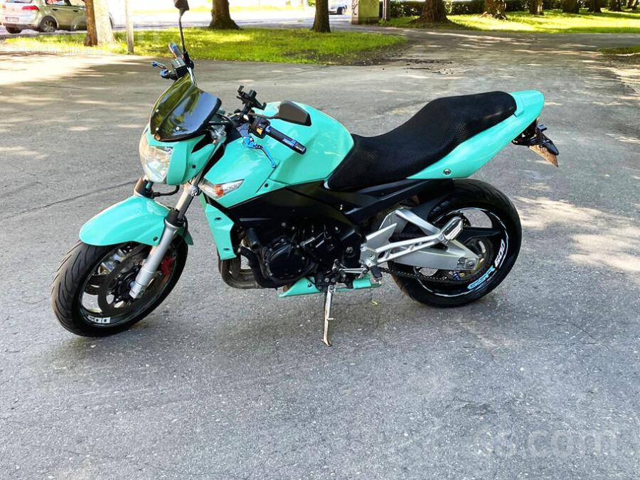 Suzuki GSR 600 2007 in Riga, with an engine capacity of 0.60 L and mileage of 0 thousand km for 2650 €, photo 6 on AUTOMOTO.COM.LV