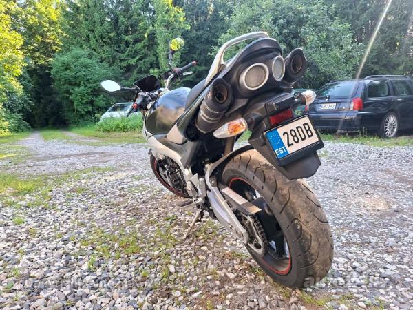 Сузуки GSR 600 2007 в Таллин, объемом двигателя 0.60 л и пробегом 52 тыс. км за 1900 €, фото 3 на AUTOMOTO.COM.LV