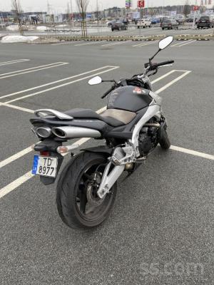 Suzuki GSR 600 2007 in Riga, with an engine capacity of 0.60 L and mileage of 0 thousand km for 2100 €, photo 6 on AUTOMOTO.COM.LV