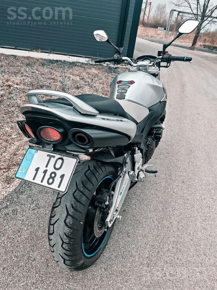 Suzuki GSR 600 2008 in Jelgava, with an engine capacity of 0.60 L and mileage of 0 thousand km for 2200 €, photo 2 on AUTOMOTO.COM.LV