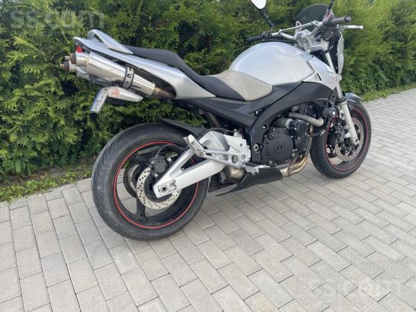 Suzuki GSR 600 2008 in Ludza, with an engine capacity of 0.60 L and mileage of 0 thousand km for 2700 €, photo 1 on AUTOMOTO.COM.LV