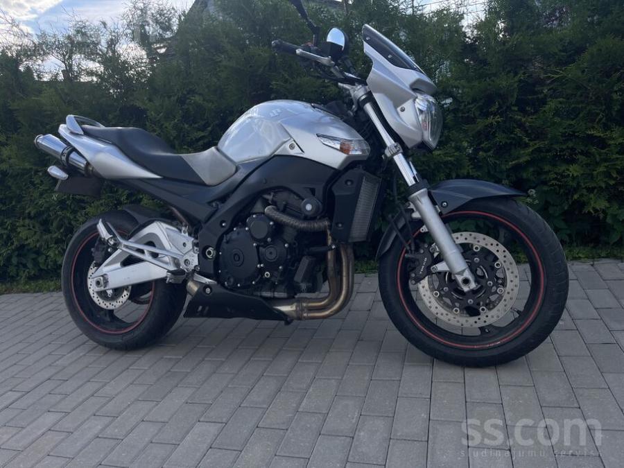 Сузуки GSR 600 2008 в Лудза, объемом двигателя 0.60 л и пробегом 0 тыс. км за 2700 €, фото 3 на AUTOMOTO.COM.LV
