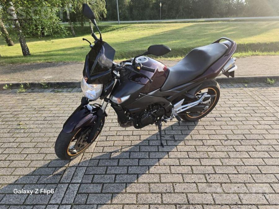Suzuki GSR 600 2008 in Ventspils, with an engine capacity of 0.60 L and mileage of 0 thousand km for 3500 €, photo 3 on AUTOMOTO.COM.LV