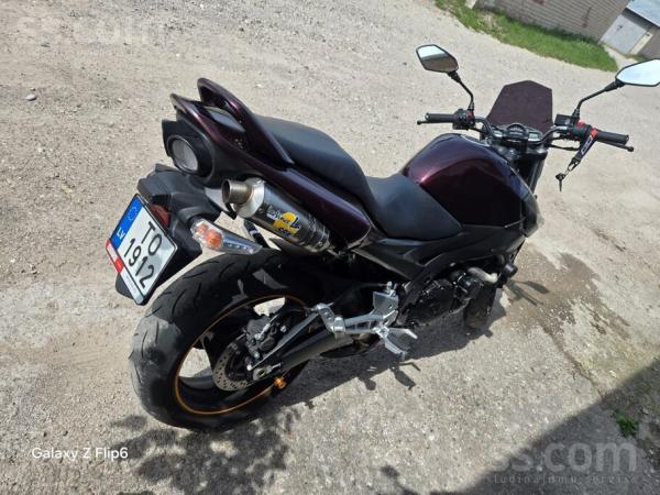 Suzuki GSR 600 2008 in Ventspils, with an engine capacity of 0.60 L and mileage of 0 thousand km for 2950 €, photo 3 on AUTOMOTO.COM.LV