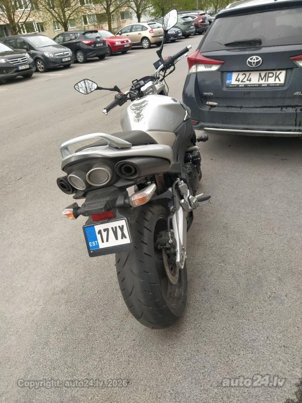 Сузуки GSR 600 2009 в Таллин, объемом двигателя 0.60 л и пробегом 17 тыс. км за 2900 €, фото 3 на AUTOMOTO.COM.LV