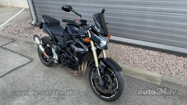 Black Suzuki GSR 750 2011 in Tallinn, with an engine capacity of 0.75 L and mileage of 37 thousand km for 4300 €, photo 1 on AUTOMOTO.COM.LV