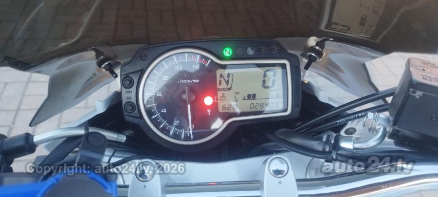 Сузуки GSR 750 2011 в Тарту, объемом двигателя 0.75 л и пробегом 28 тыс. км за 5000 €, фото 7 на AUTOMOTO.COM.LV