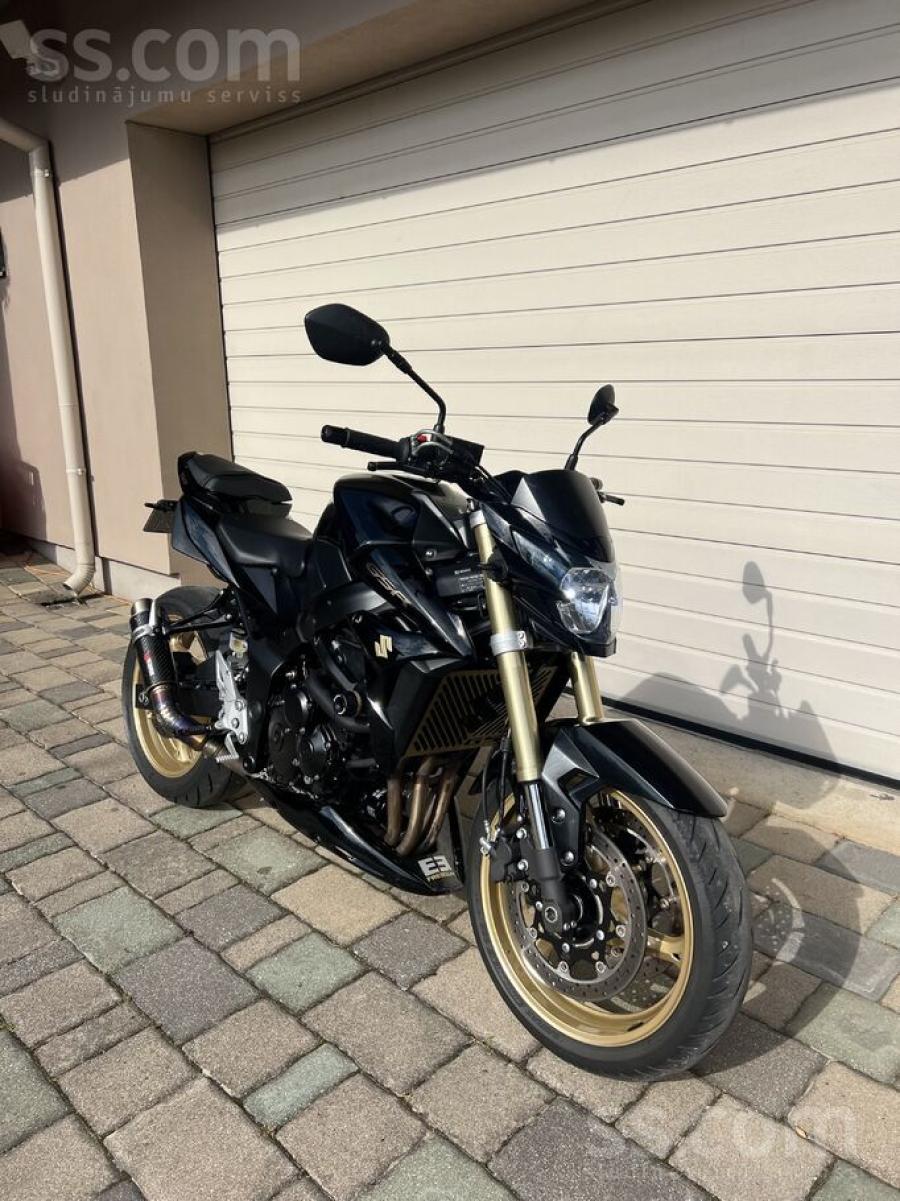 Сузуки GSR 750 2012 в Валмиера, объемом двигателя 0.75 л и пробегом 0 тыс. км за 5445 €, фото 3 на AUTOMOTO.COM.LV