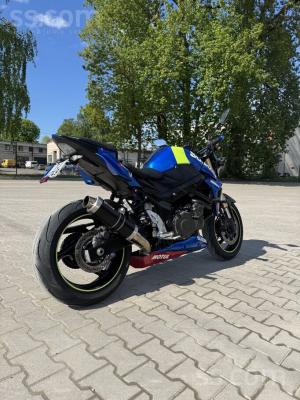 Сузуки GSR 750 2014 в Рига, объемом двигателя 0.75 л и пробегом 0 тыс. км за 4490 €, фото 3 на AUTOMOTO.COM.LV