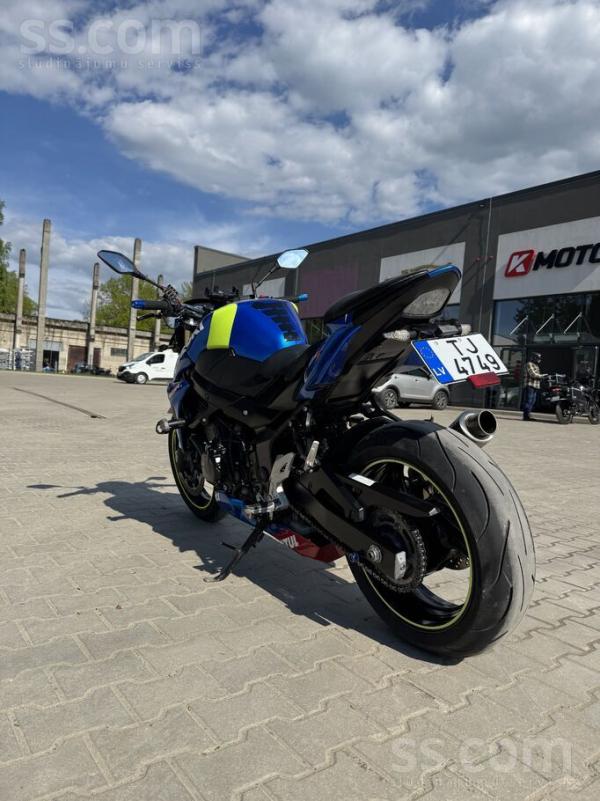 Сузуки GSR 750 2014 в Рига, объемом двигателя 0.75 л и пробегом 0 тыс. км за 4490 €, фото 4 на AUTOMOTO.COM.LV