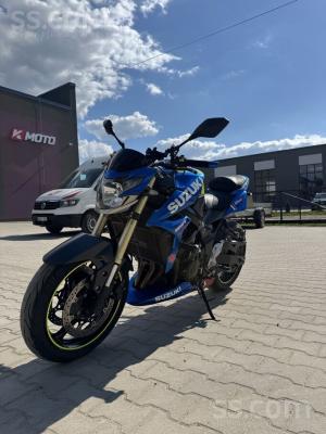 Сузуки GSR 750 2014 в Рига, объемом двигателя 0.75 л и пробегом 0 тыс. км за 4490 €, фото 8 на AUTOMOTO.COM.LV