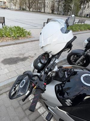 Black Suzuki GSR 2006 in Vilnius, with an engine capacity of 0.60 L and mileage of 48 thousand km for 2599 €, photo 5 on AUTOMOTO.COM.LV