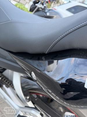 Black Suzuki GSR 2006 in Vilnius, with an engine capacity of 0.60 L and mileage of 48 thousand km for 2599 €, photo 8 on AUTOMOTO.COM.LV