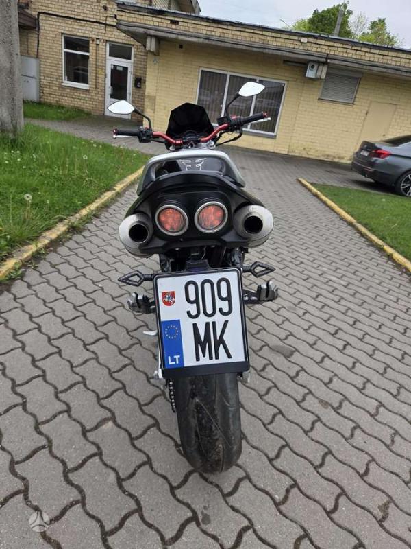Black Suzuki GSR 2006 in Kaunas, with an engine capacity of 0.60 L and mileage of 34 thousand km for 2500 €, photo 10 on AUTOMOTO.COM.LV