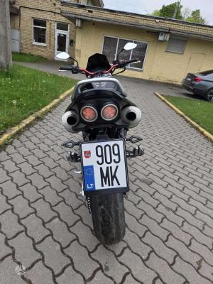 Black Suzuki GSR 2006 in Kaunas, with an engine capacity of 0.60 L and mileage of 34 thousand km for 2500 €, photo 11 on AUTOMOTO.COM.LV