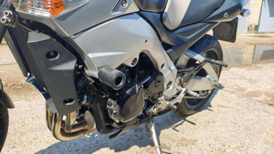 Melns Suzuki GSR 2006 Elektrėnai, ar dzinēja tilpumu 0.60 L un nobraukumu 39 tūkst. km par 2500 €, foto 6 vietnē AUTOMOTO.COM.LV