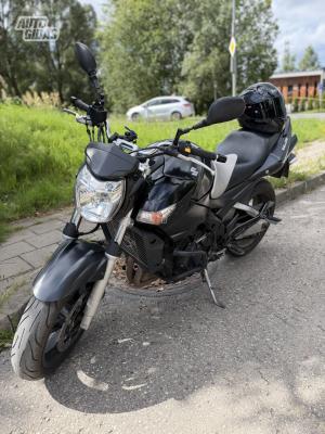 Black Suzuki GSR 2006 in Vilnius, with an engine capacity of 0.00 L and mileage of 15 thousand km for 2600 €, photo 4 on AUTOMOTO.COM.LV