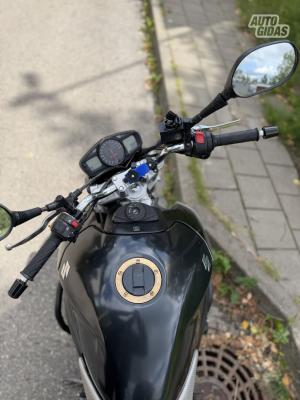 Black Suzuki GSR 2006 in Vilnius, with an engine capacity of 0.00 L and mileage of 15 thousand km for 2600 €, photo 8 on AUTOMOTO.COM.LV