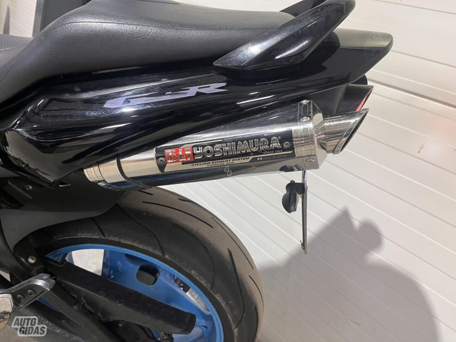 Melns Suzuki GSR 2009 Tauragė, ar dzinēja tilpumu 0.60 L un nobraukumu 49 tūkst. km par 1900 €, foto 5 vietnē AUTOMOTO.COM.LV