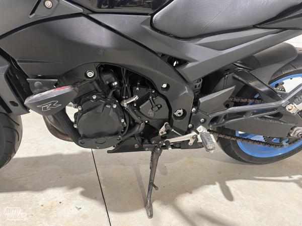 Melns Suzuki GSR 2009 Tauragė, ar dzinēja tilpumu 0.60 L un nobraukumu 49 tūkst. km par 1900 €, foto 7 vietnē AUTOMOTO.COM.LV