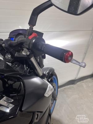 Melns Suzuki GSR 2009 Tauragė, ar dzinēja tilpumu 0.60 L un nobraukumu 49 tūkst. km par 1900 €, foto 12 vietnē AUTOMOTO.COM.LV
