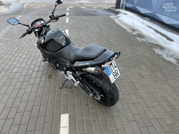 Melns Suzuki GSR 2010 Šilutė, ar dzinēja tilpumu 0.60 L un nobraukumu 42 tūkst. km par 2699 €, foto 3 vietnē AUTOMOTO.COM.LV