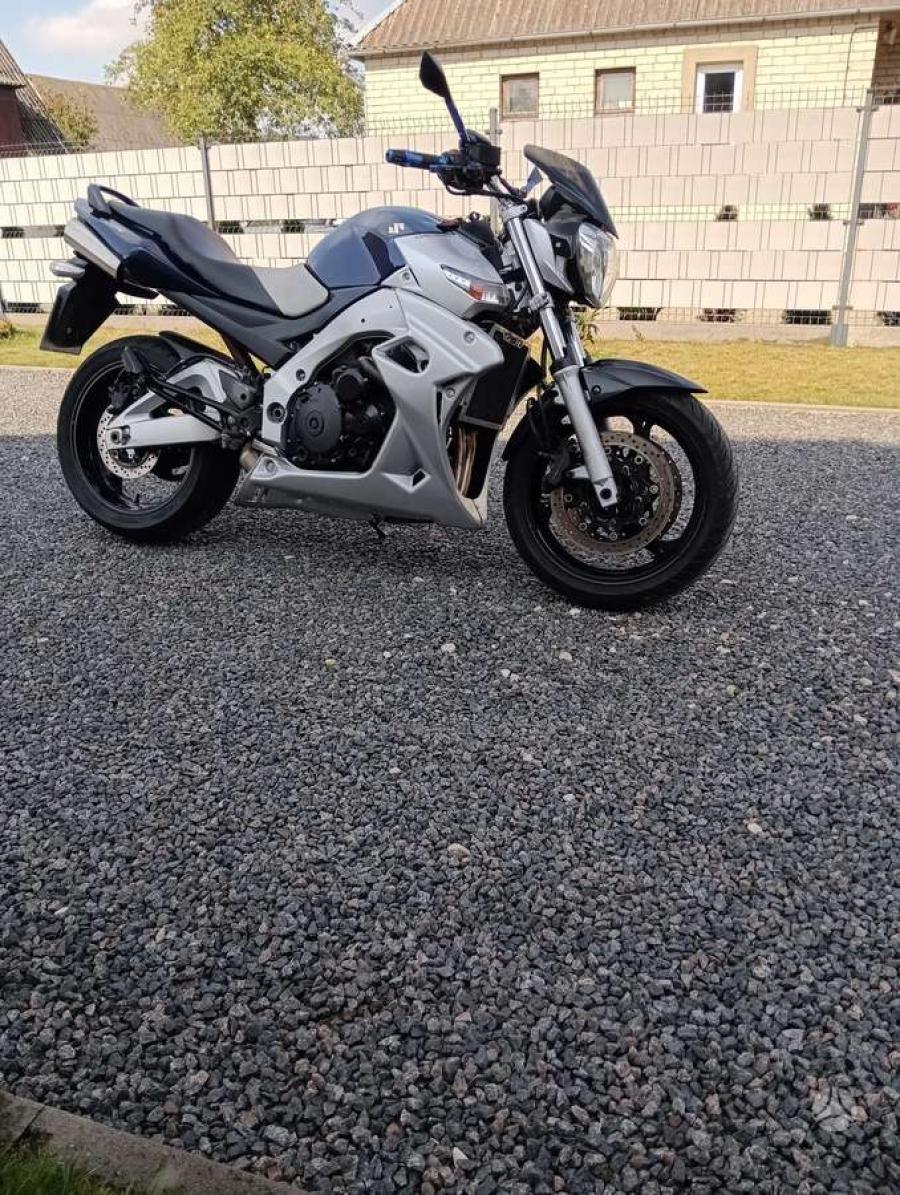 Blue Suzuki GSR 2006 in Kedainiai, with an engine capacity of 0.60 L and mileage of 44 thousand km for 2950 €, photo 3 on AUTOMOTO.COM.LV