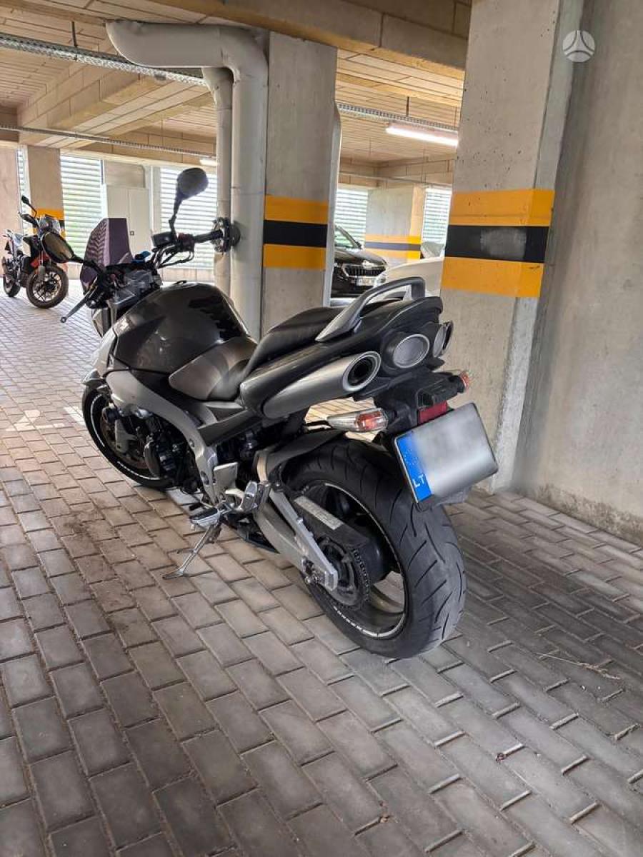 Grey Suzuki GSR 2006 in Vilnius, with an engine capacity of 0.60 L and mileage of 28 thousand km for 2650 €, photo 5 on AUTOMOTO.COM.LV