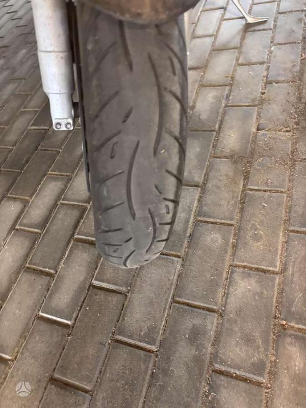 Grey Suzuki GSR 2006 in Vilnius, with an engine capacity of 0.60 L and mileage of 28 thousand km for 2650 €, photo 7 on AUTOMOTO.COM.LV