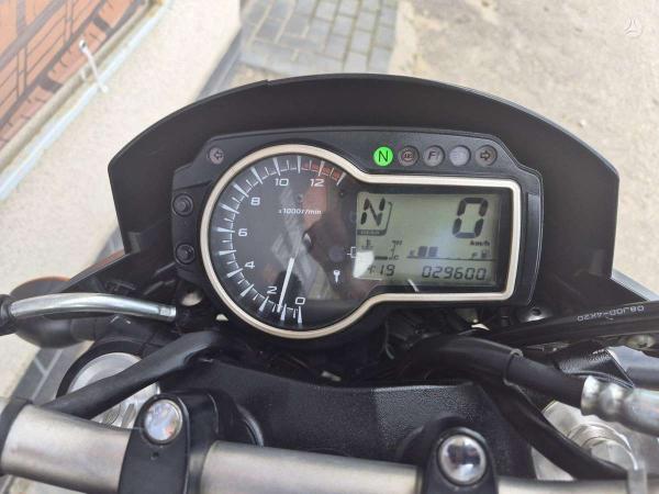 Pelēks Suzuki GSR 2015 Panevēža, ar dzinēja tilpumu 0.75 L un nobraukumu 30 tūkst. km par 4100 €, foto 6 vietnē AUTOMOTO.COM.LV