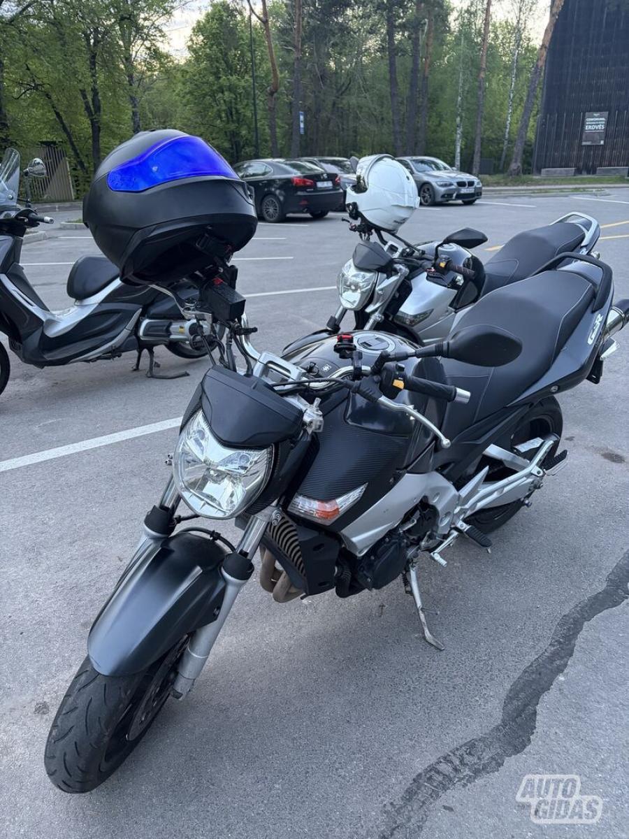 Suzuki GSR 2006 in Vilnius, with an engine capacity of 0.60 L and mileage of 45 thousand km for 2500 €, photo 3 on AUTOMOTO.COM.LV