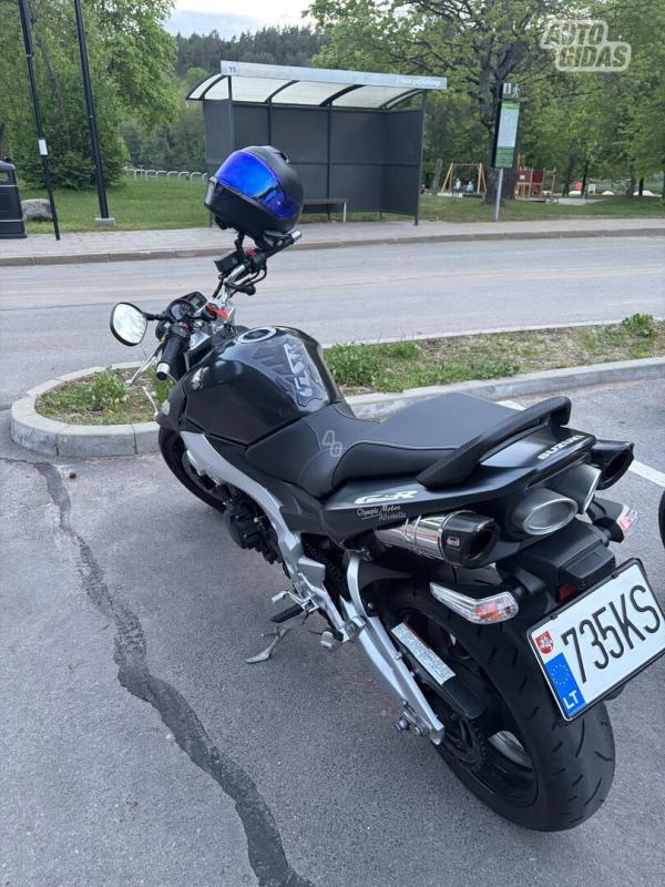 Сузуки GSR 2006 в Вильнюс, объемом двигателя 0.60 л и пробегом 45 тыс. км за 2500 €, фото 3 на AUTOMOTO.COM.LV
