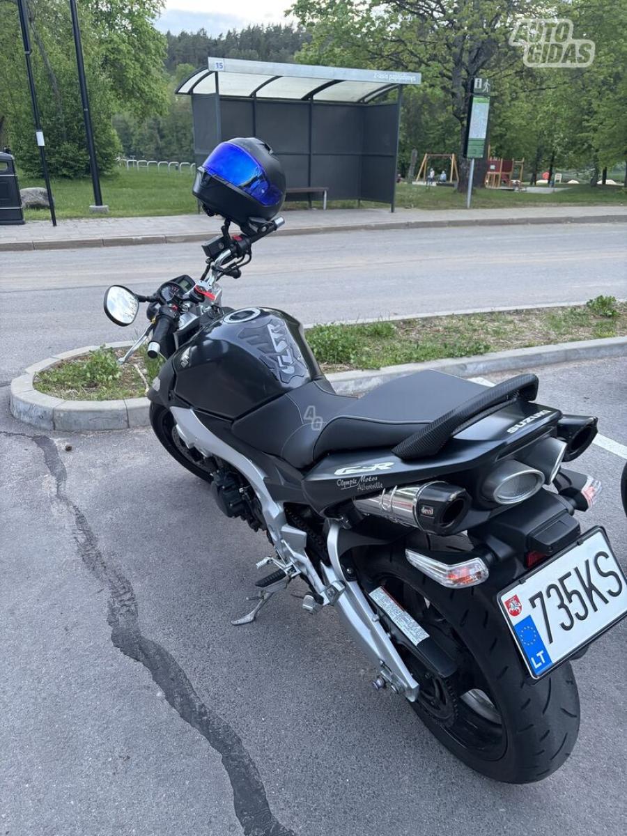 Suzuki GSR 2006 in Vilnius, with an engine capacity of 0.60 L and mileage of 45 thousand km for 2500 €, photo 4 on AUTOMOTO.COM.LV