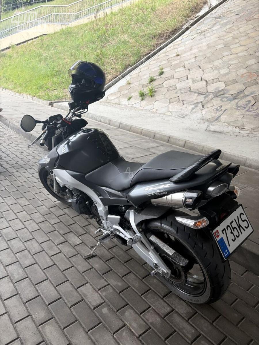 Suzuki GSR 2006 in Vilnius, with an engine capacity of 0.60 L and mileage of 45 thousand km for 2500 €, photo 6 on AUTOMOTO.COM.LV