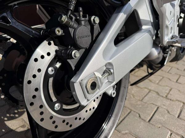 Suzuki GSR 2006 Viļņa, ar dzinēja tilpumu 0.60 L un nobraukumu 11 tūkst. km par 3350 €, foto 6 vietnē AUTOMOTO.COM.LV