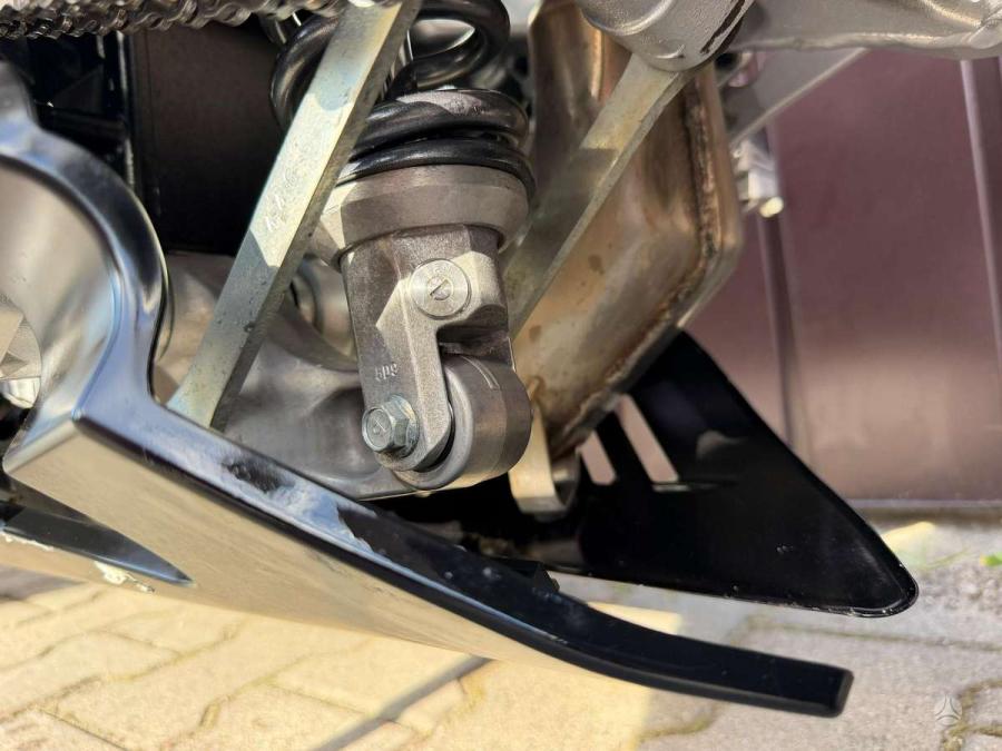 Сузуки GSR 2006 в Вильнюс, объемом двигателя 0.60 л и пробегом 11 тыс. км за 3350 €, фото 19 на AUTOMOTO.COM.LV