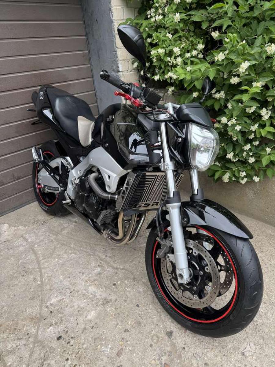 Сузуки GSR 2006 в Пренай, объемом двигателя 0.60 л и пробегом 0 тыс. км за 2650 €, фото 1 на AUTOMOTO.COM.LV