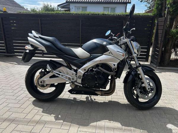 Сузуки GSR 2006 в Вильнюс, объемом двигателя 0.60 л и пробегом 41 тыс. км за 2350 €, фото 2 на AUTOMOTO.COM.LV