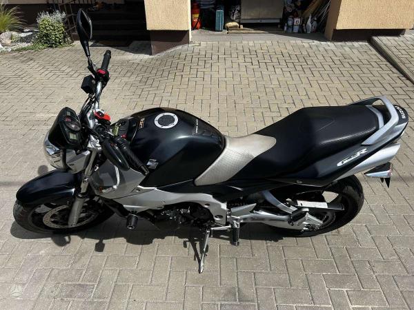 Сузуки GSR 2006 в Вильнюс, объемом двигателя 0.60 л и пробегом 41 тыс. км за 2350 €, фото 5 на AUTOMOTO.COM.LV