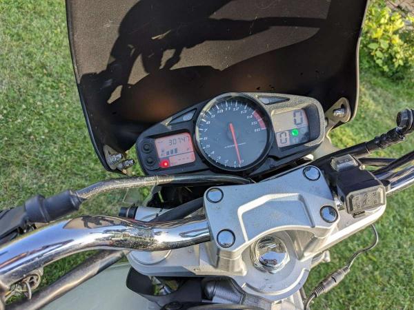 Suzuki GSR 2006 Panevēža, ar dzinēja tilpumu 0.60 L un nobraukumu 31 tūkst. km par 1700 €, foto 11 vietnē AUTOMOTO.COM.LV
