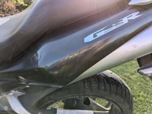 Suzuki GSR 2006 Panevēža, ar dzinēja tilpumu 0.60 L un nobraukumu 31 tūkst. km par 1700 €, foto 14 vietnē AUTOMOTO.COM.LV