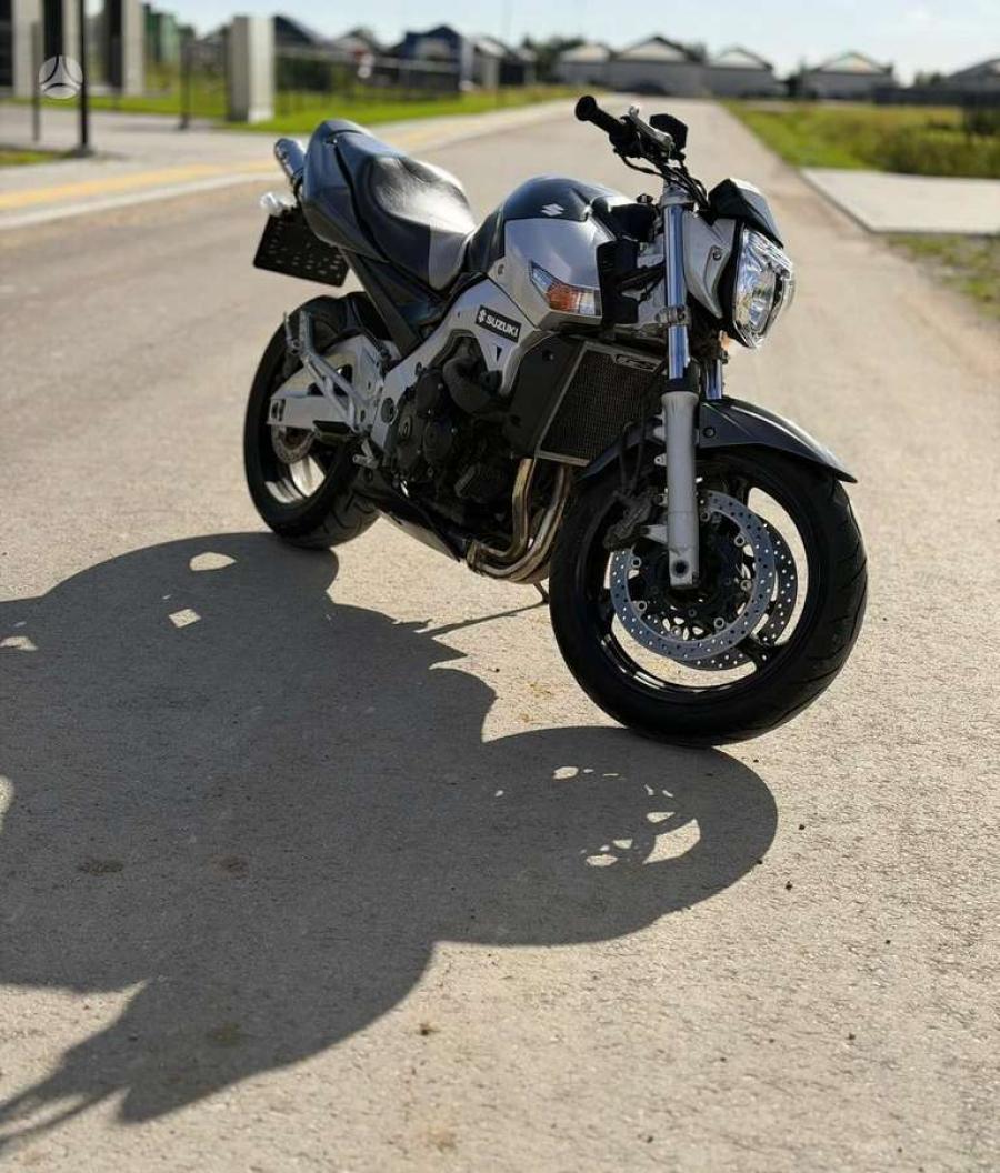 Suzuki GSR 2006 Klaipėda, ar dzinēja tilpumu 0.60 L un nobraukumu 30 tūkst. km par 2200 €, foto 5 vietnē AUTOMOTO.COM.LV