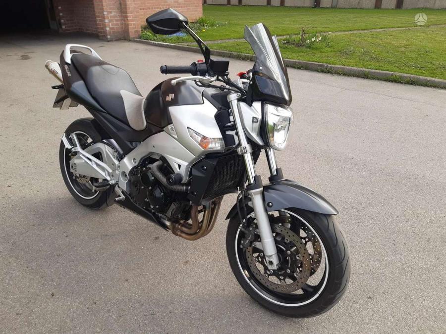 Suzuki GSR 2007 in Klaipeda, with an engine capacity of 0.60 L and mileage of 55 thousand km for 1700 €, photo 1 on AUTOMOTO.COM.LV