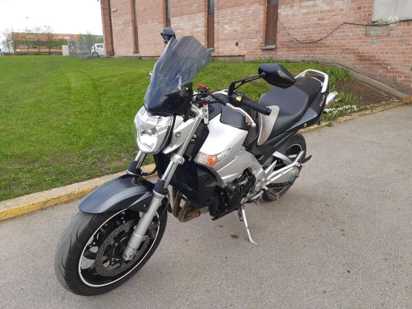 Suzuki GSR 2007 Klaipėda, ar dzinēja tilpumu 0.60 L un nobraukumu 55 tūkst. km par 1700 €, foto 6 vietnē AUTOMOTO.COM.LV
