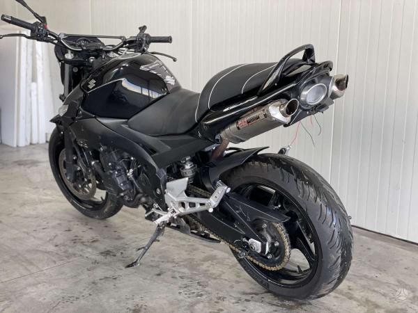 Suzuki GSR 2008 Vilkaviškis, ar dzinēja tilpumu 0.60 L un nobraukumu 34 tūkst. km par 990 €, foto 4 vietnē AUTOMOTO.COM.LV
