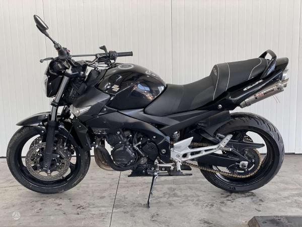 Suzuki GSR 2008 Vilkaviškis, ar dzinēja tilpumu 0.60 L un nobraukumu 34 tūkst. km par 990 €, foto 6 vietnē AUTOMOTO.COM.LV